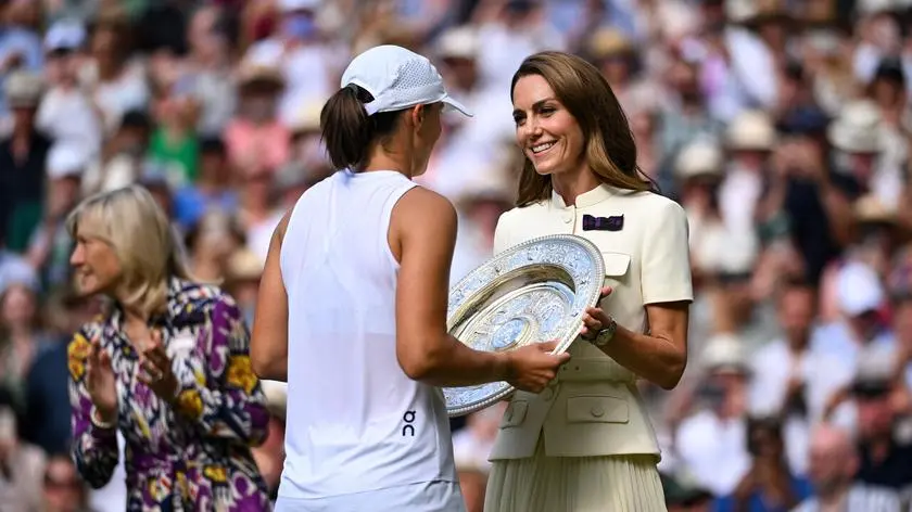 Wimbledon 2025. Księżna Kate zwróciła się do Igi Świątek - Dzień Dobry TVN