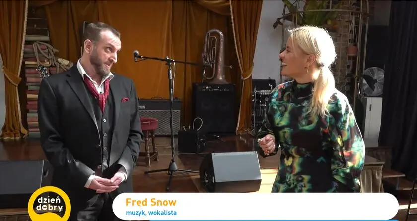Muzyk z Walii zachwyca polską piosenką. Kim jest Fred Snow? - Dzień ...