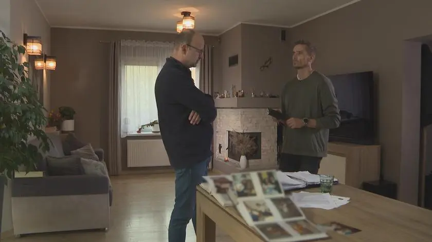 Uwaga! TVN. Urzędnicy chcą, by zapłacił 100 tys. zł za ojca. "Nigdy go nie widziałem" - Dzień ...