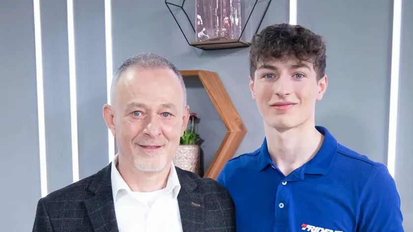 Roman Biliński - polski kierowca wyścigowy, który chce zostać mistrzem F1 - Dzień Dobry TVN