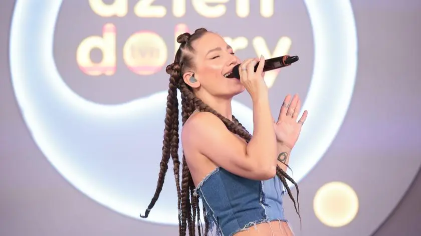 Marika wraca z nową płytą "Cykl". Na scenie Dzień Dobry TVN zaśpiewała ...