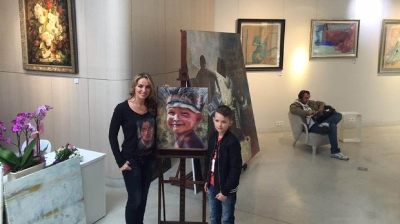 Eva Rich. W pracowni malarskiej czuje się jak w domu - Dzień Dobry TVN