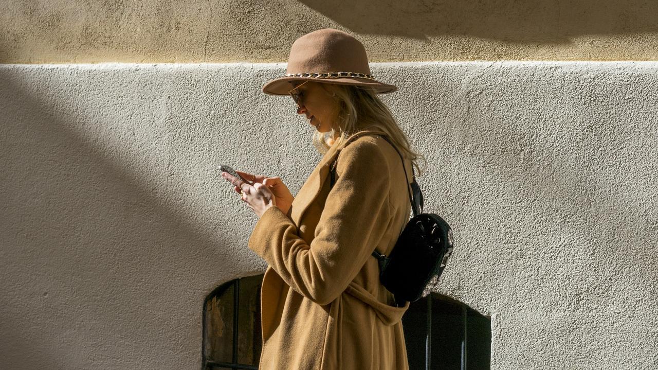Te dodatki są hitem mody ulicznej. Urozmaicą każdą stylizację - Dzień ...