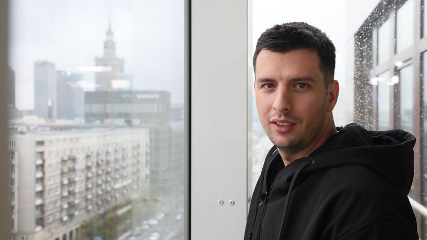 Hubert Pleskot o tanim podróżowaniu - Dzień Dobry TVN