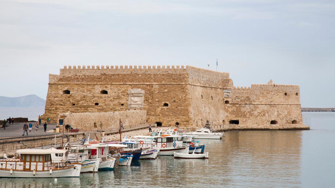 Co warto zobaczyć w Heraklionie? Plaże w mieście - Dzień Dobry TVN