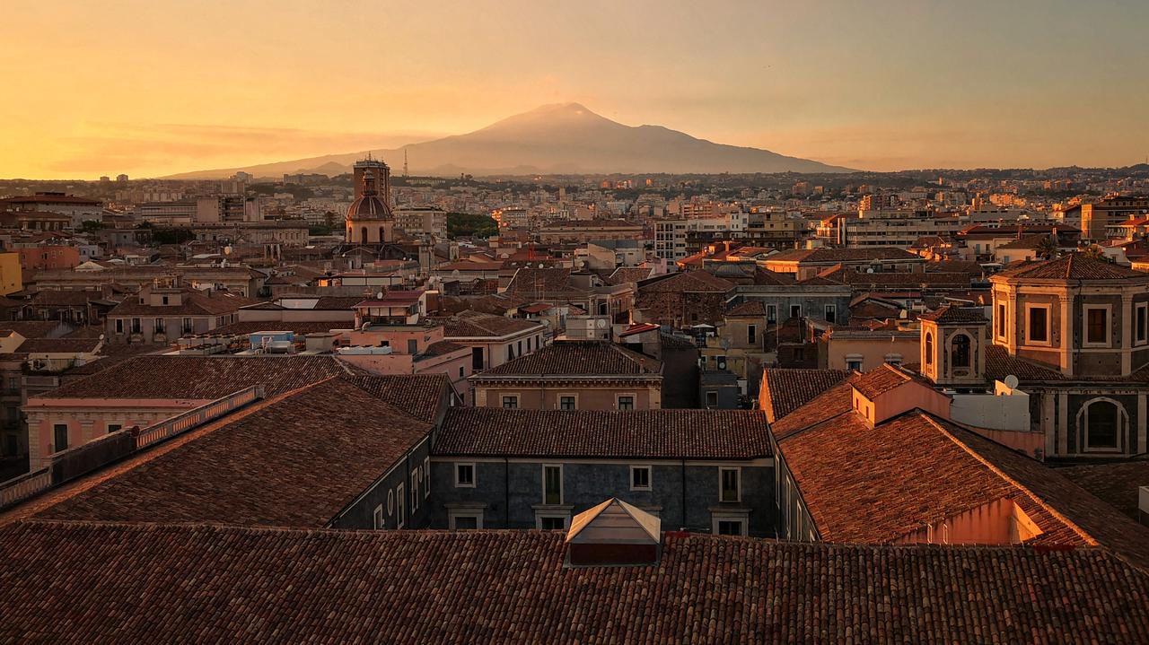 Katania - co to za miasto? Sprawdź atrakcje i historię tego miejsca ...