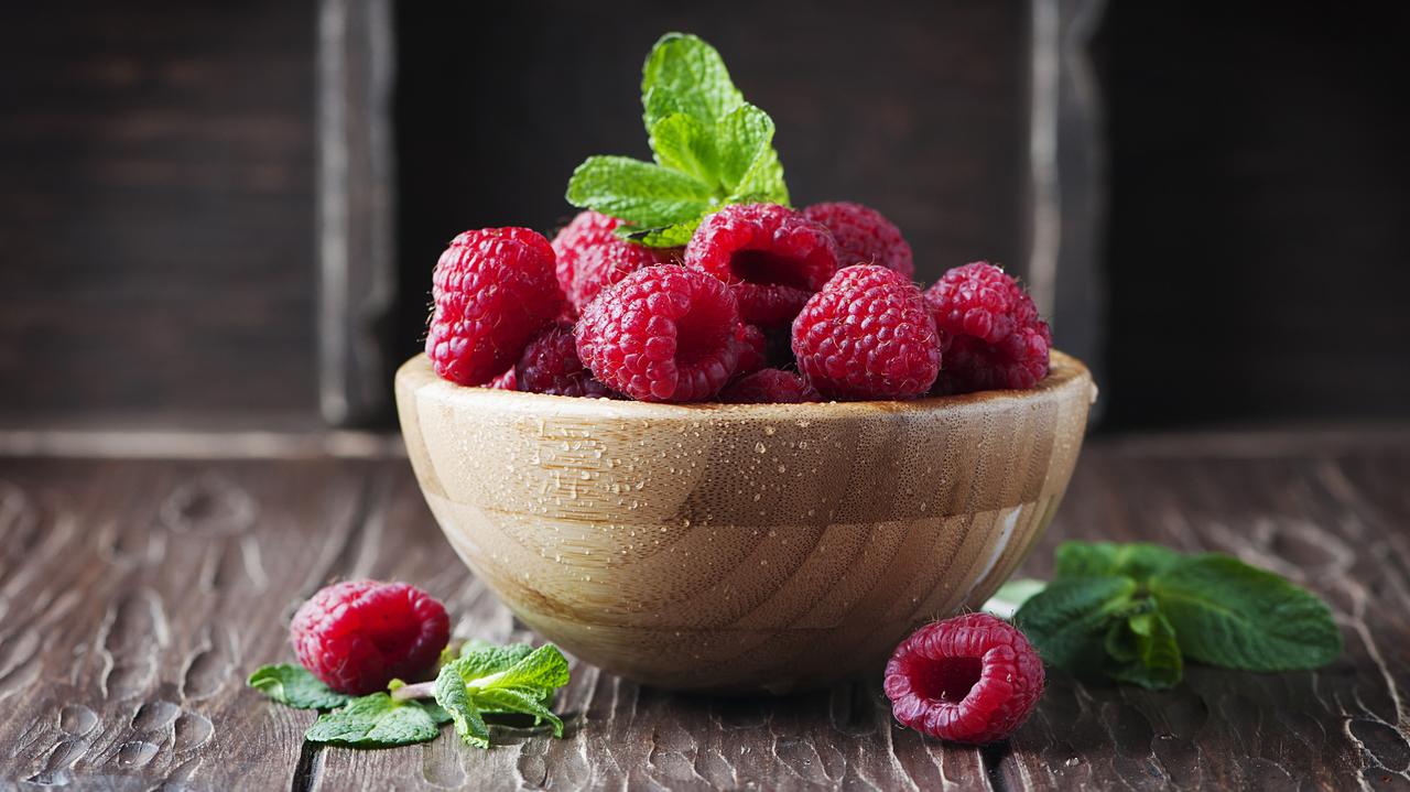 Jak przedłużyć świeżość malin? Trik z TikToka - Dzień Dobry TVN