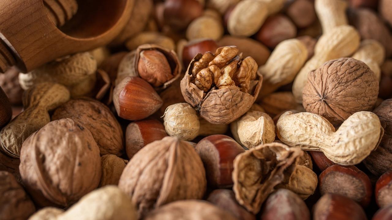 Suszenie orzechów włoskich i laskowych - jak to robić? - Dzień Dobry TVN